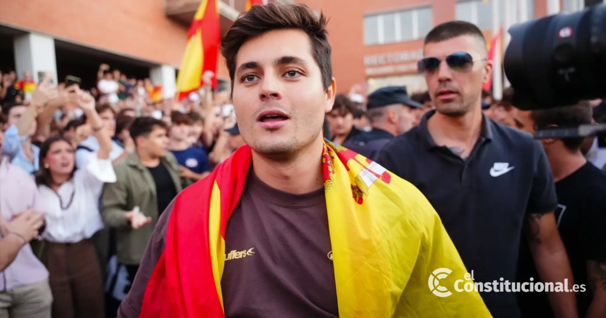 La vergonzosa escena del ultra Vito Quiles con el ‘Dandy’ de Barcelona ...